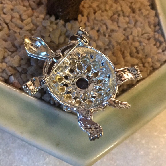 Vintage | Jewelry | Vintage Pearl Ab Rhinestone Turtle Gem Brooch ...